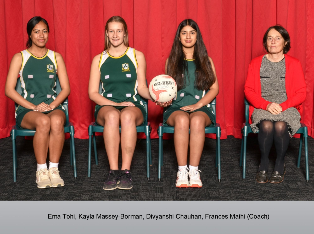 Netball Senior Gold – 2021 Lynfield College Yearbook