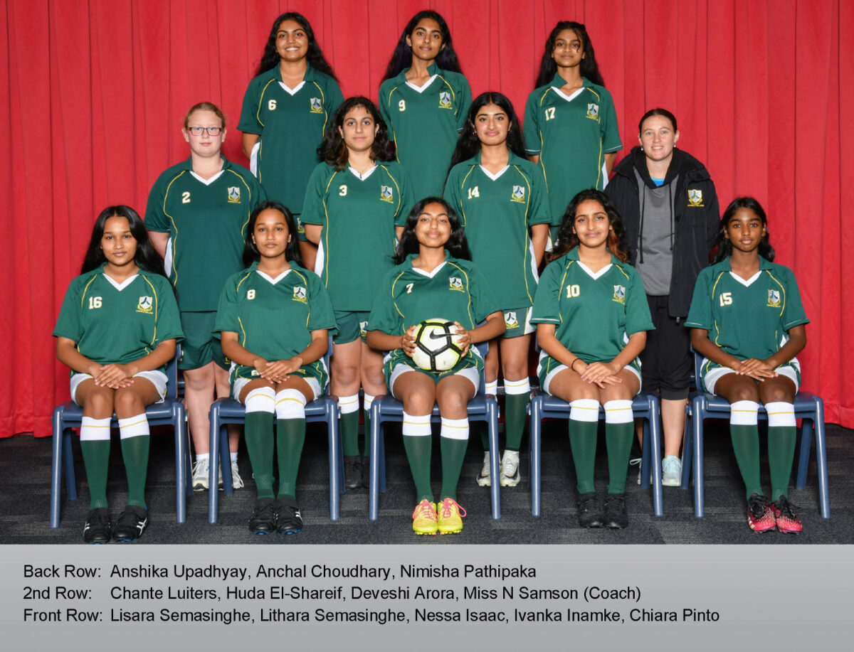 Football Junior Girls – 2022 Lynfield College Yearbook